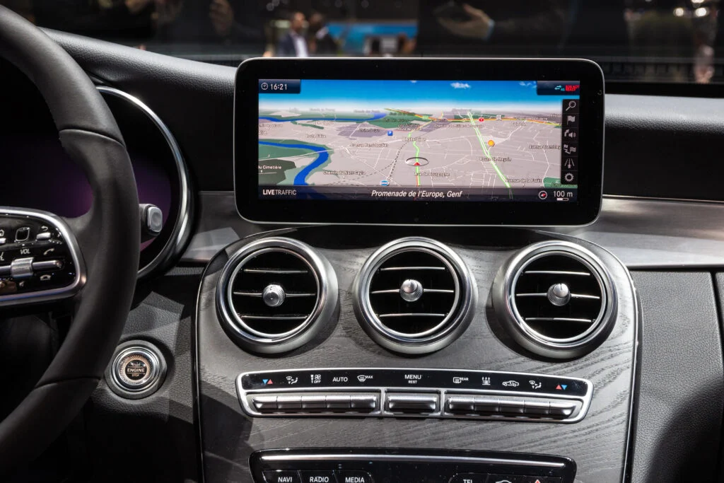 How Do I Perform a Mercedes Infotainment System Update? - Jerry